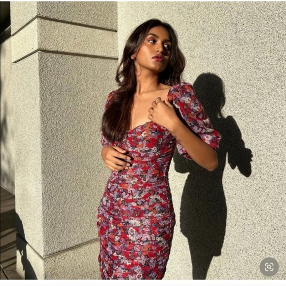 Zara | Dresses | Zara Bloggers Fav Floral Mini Dress | Poshmark